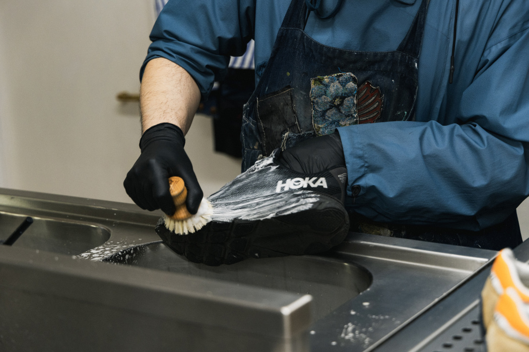 Shoes worth wearing, are worth repairing | Editorial 1 | Vitsœ