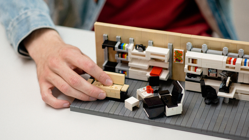 A Lego mindset | Editorial 1 | Vitsœ